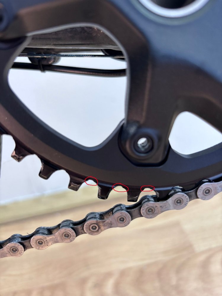 New GRX 600 chainring looks damaged after one ride - Bike Forums