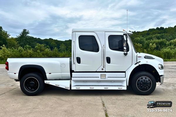 2010 FREIGHTLINER SPORTCHASSIS P2 CUMMINS HAULER for Sale in ...