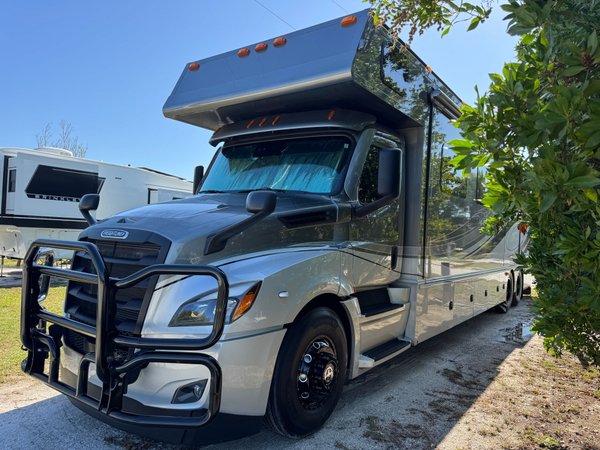 Used 2022 Renegade 45CMR-XM for Sale in Marengo, IL | RacingJunk