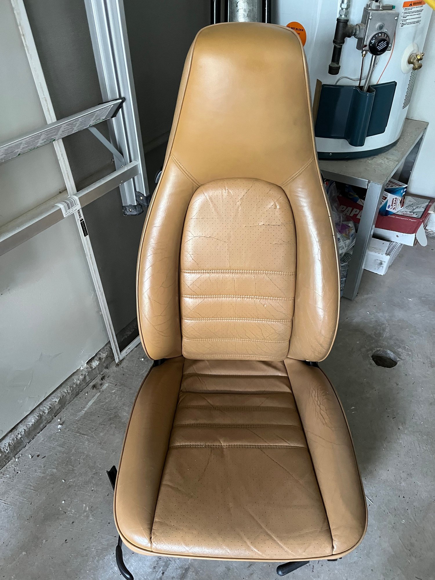 964 front seats - cashmere - Rennlist - Porsche Discussion Forums