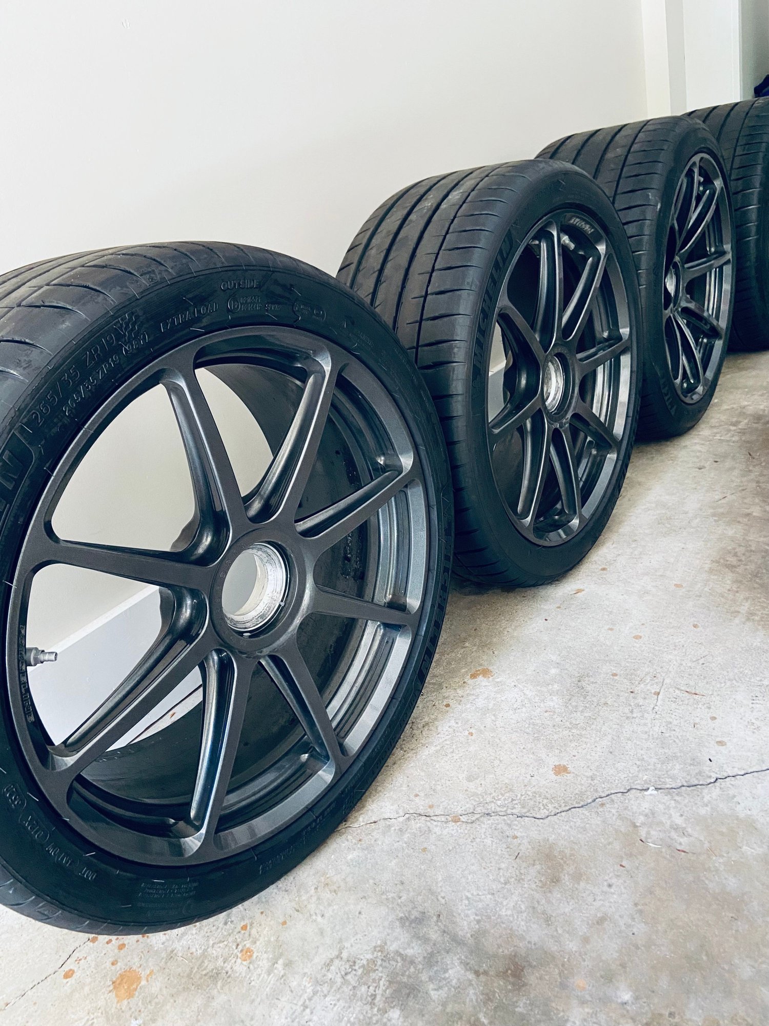 Forgeline GE1R Wheels and Michelin Pilot Sport 4s Tires (Gt3 Package ...