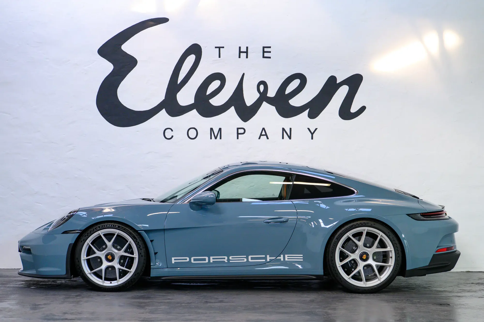 I saw a Shore Blue 992 yesterday for the first time! - Rennlist ...