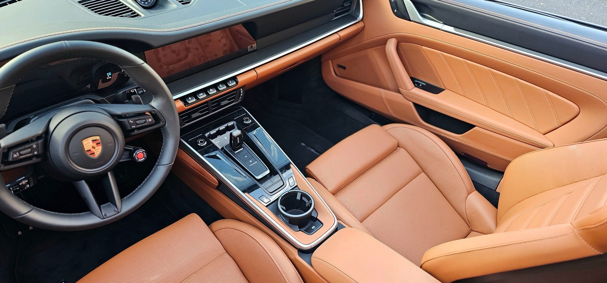 Interior Trim option with Classic Cognac/Basalt Black - Rennlist ...