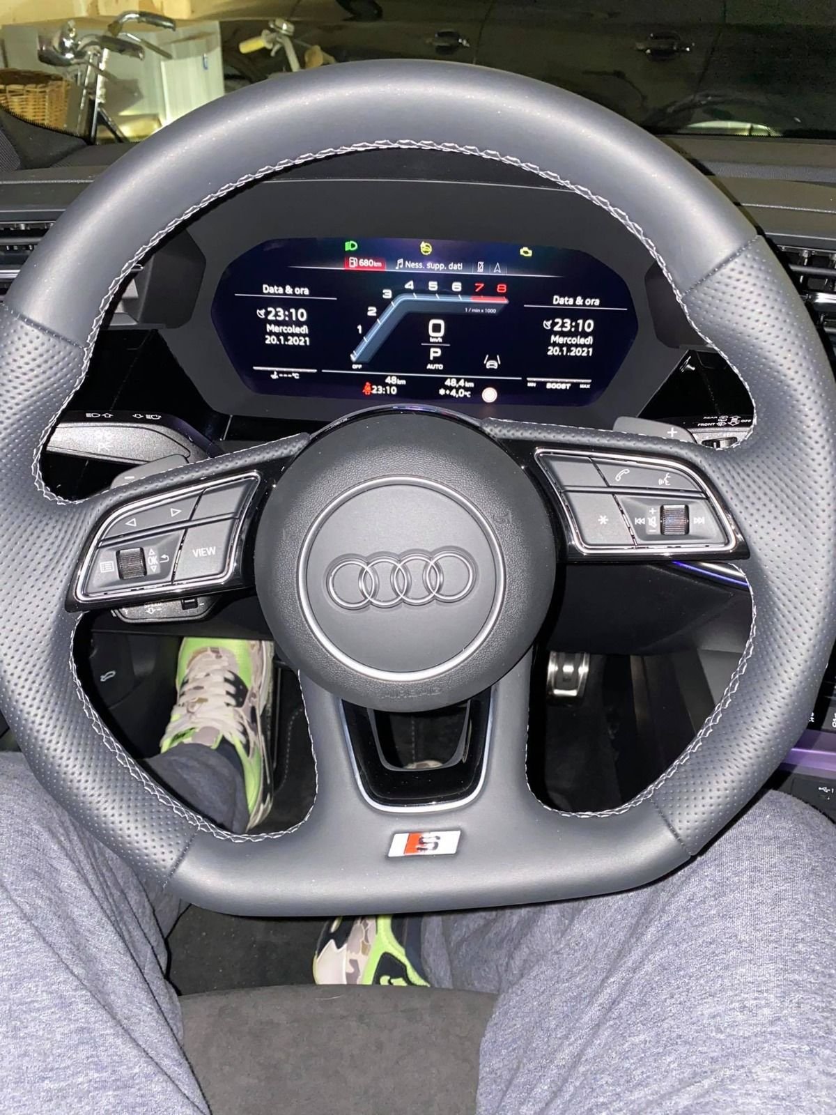 Audi S3 Virtualcockpit S Performance missing and Apple Car Play bug ...