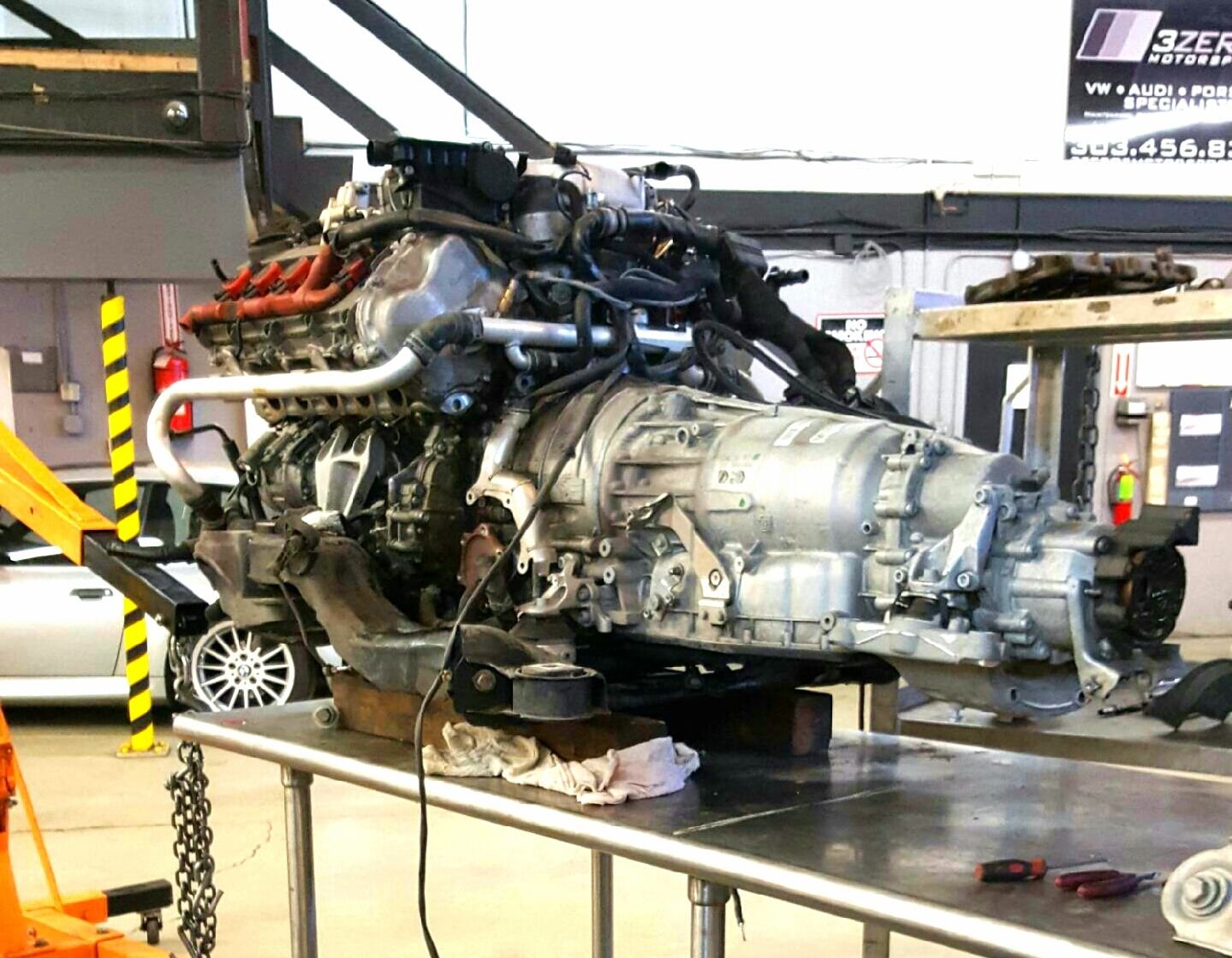 S8 Engine OUT - AudiWorld Forums