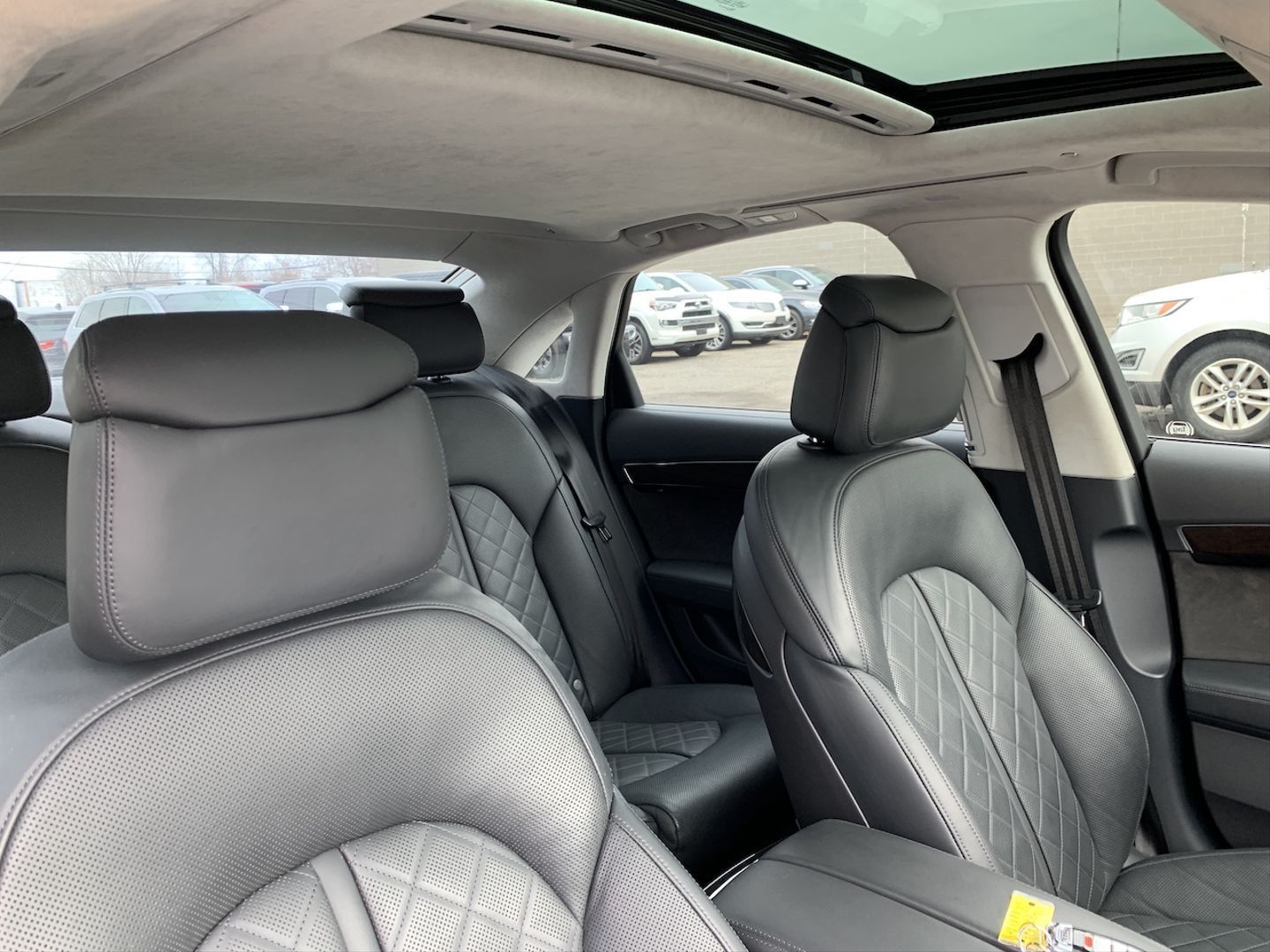 CLEAN '15 A8 with Rare Sport Diff/Suspension, oil screen done, DS1 ...