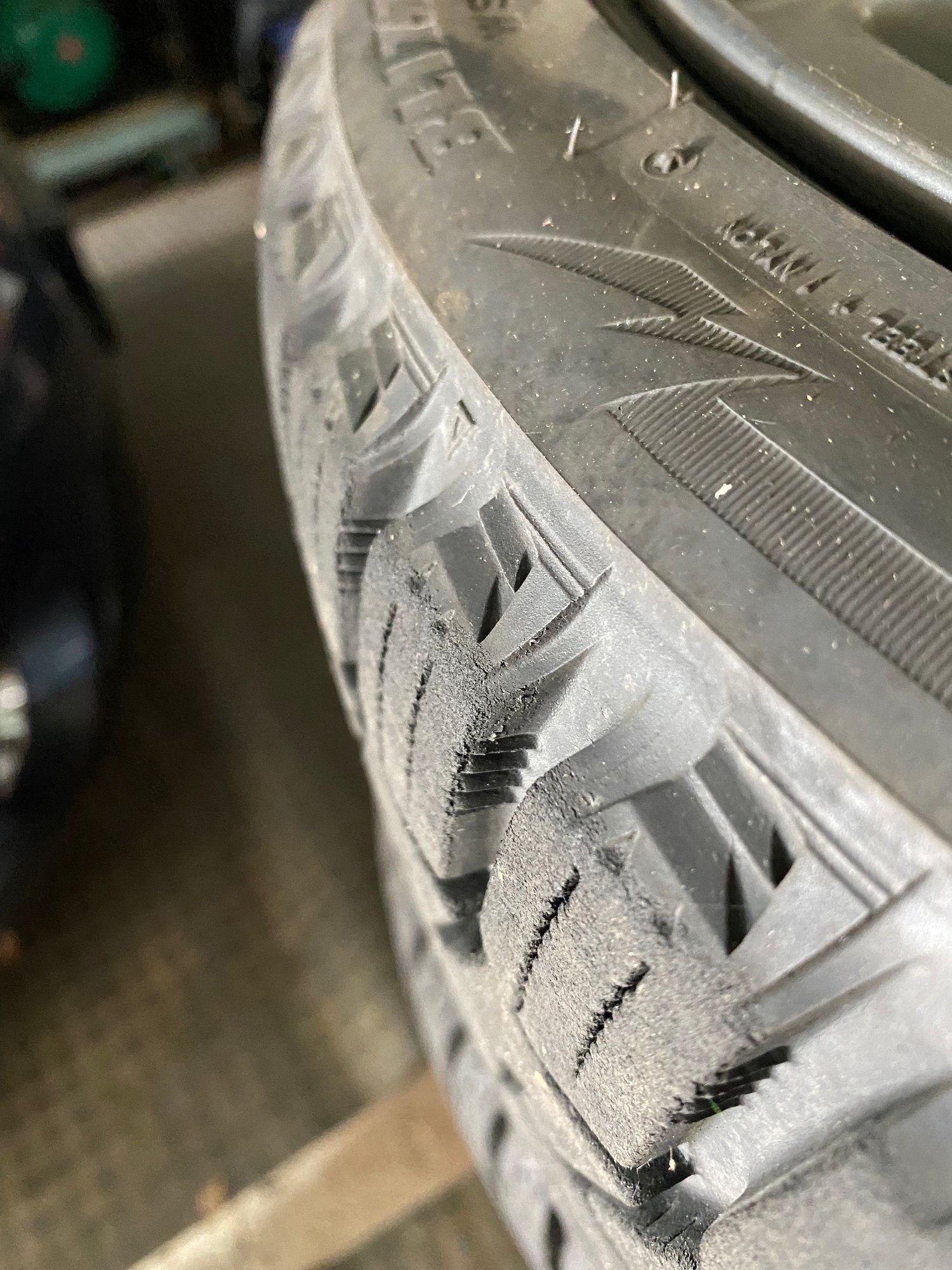 Bridgestone BLIZZAK Winter Tires Andros Wheels 225/40R-18 ALMOST NEW ...