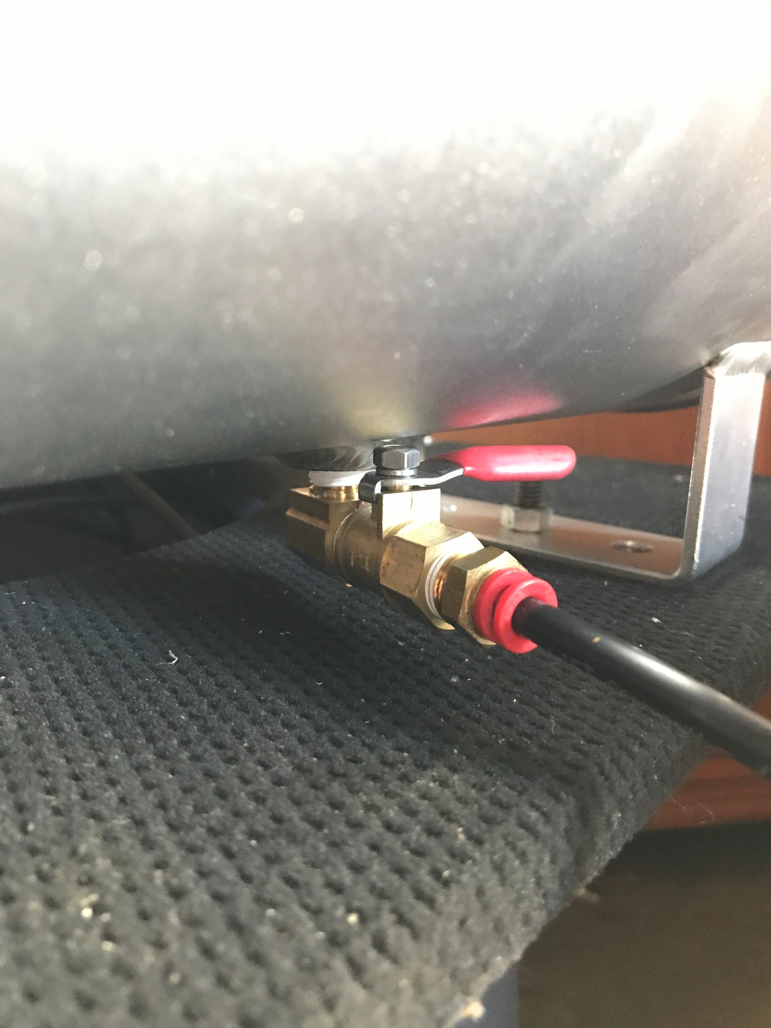 Airlift V2 Air Ride Kit for Audi A6/C6 (2005-2011) - AudiWorld Forums