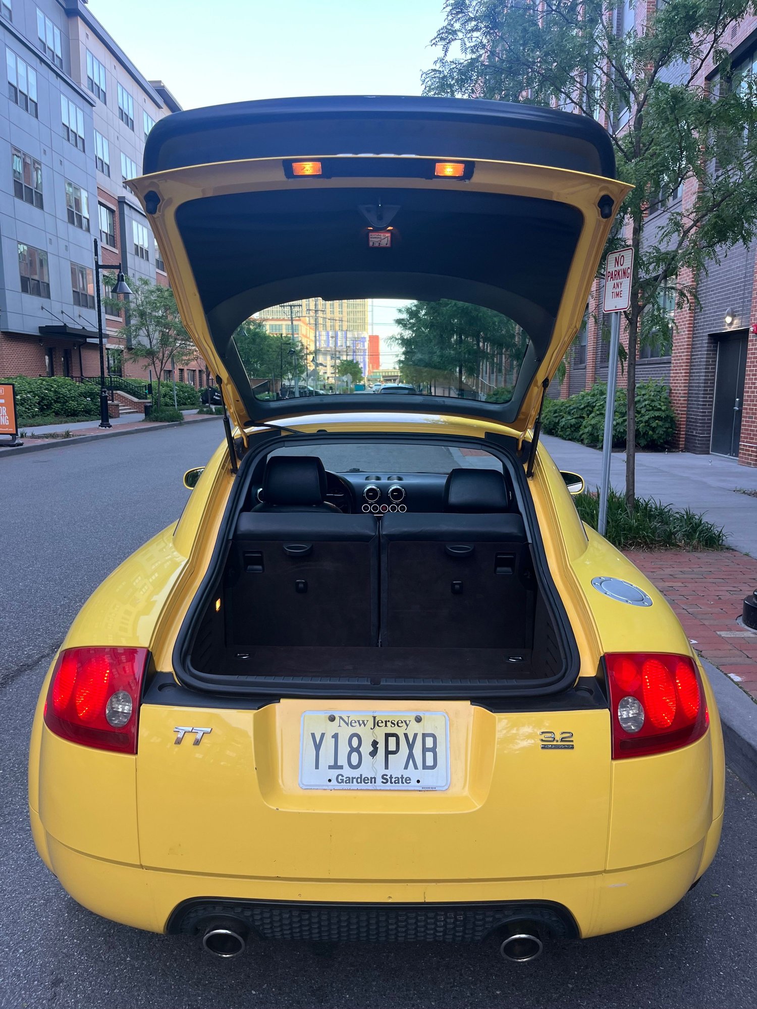 RARE Imola Yellow Audi TT 3.2 Quattro S-Line - AudiWorld Forums