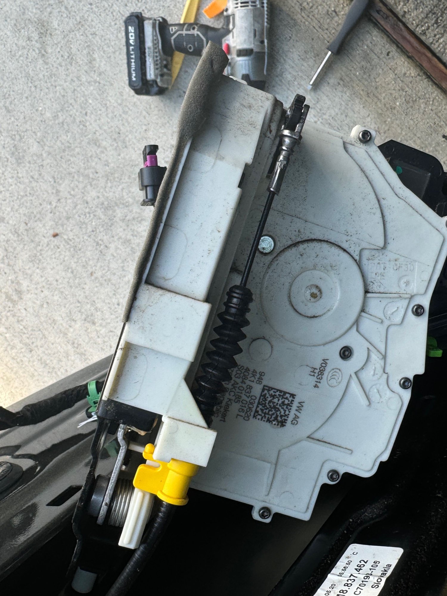 Central Locking Malfunction - AudiWorld Forums