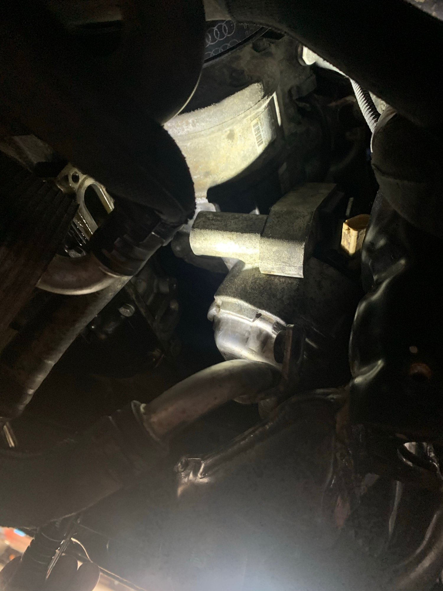 Drivers Side Motor Mount DIY - AudiWorld Forums