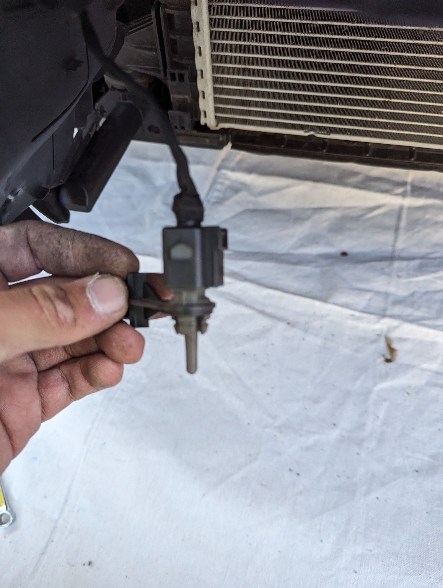 Please help identify this sensor - AudiWorld Forums