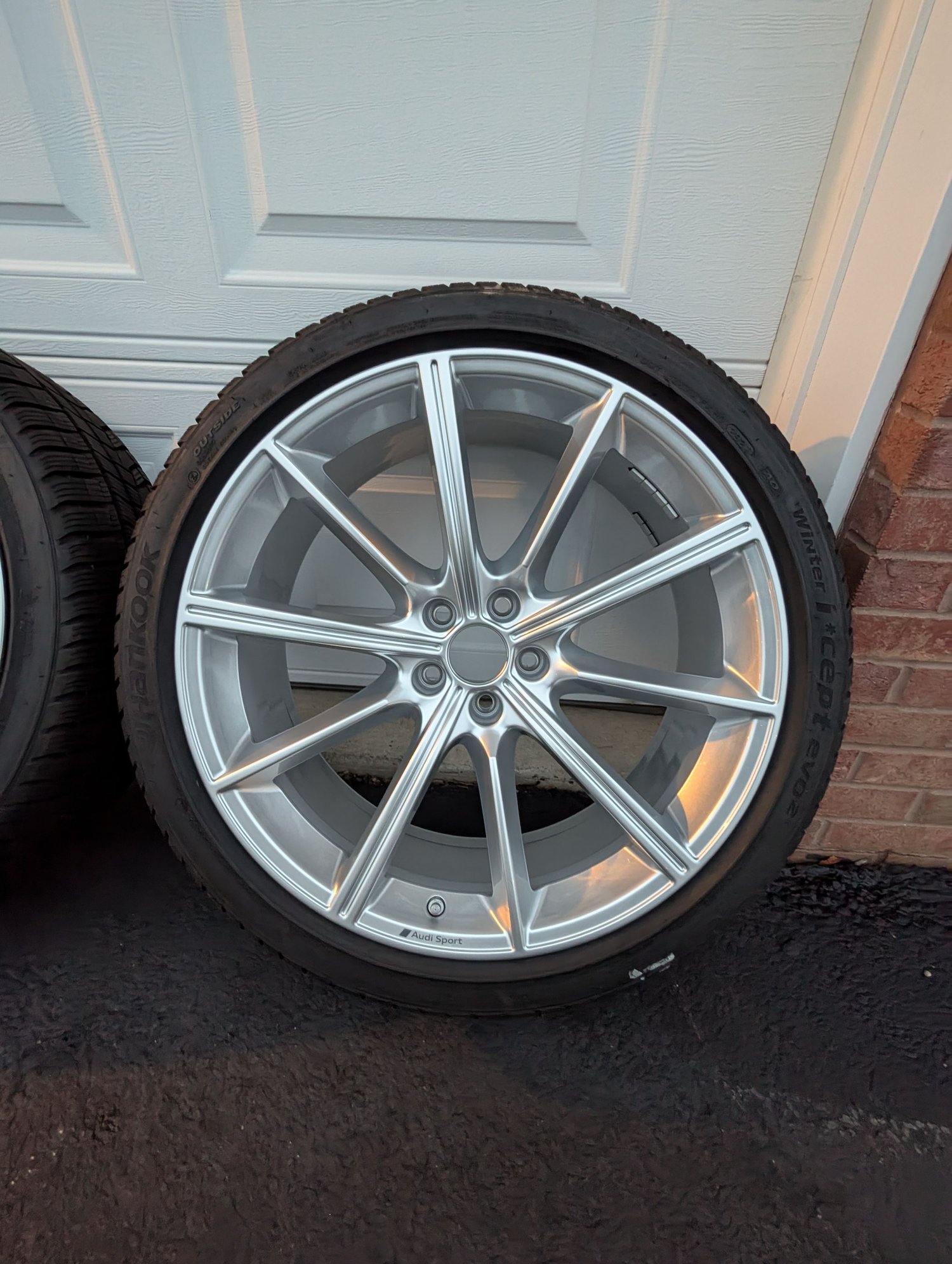 FS:OH RS6/RS7 C8 OEM Winter Wheel and Tire Package - AudiWorld Forums
