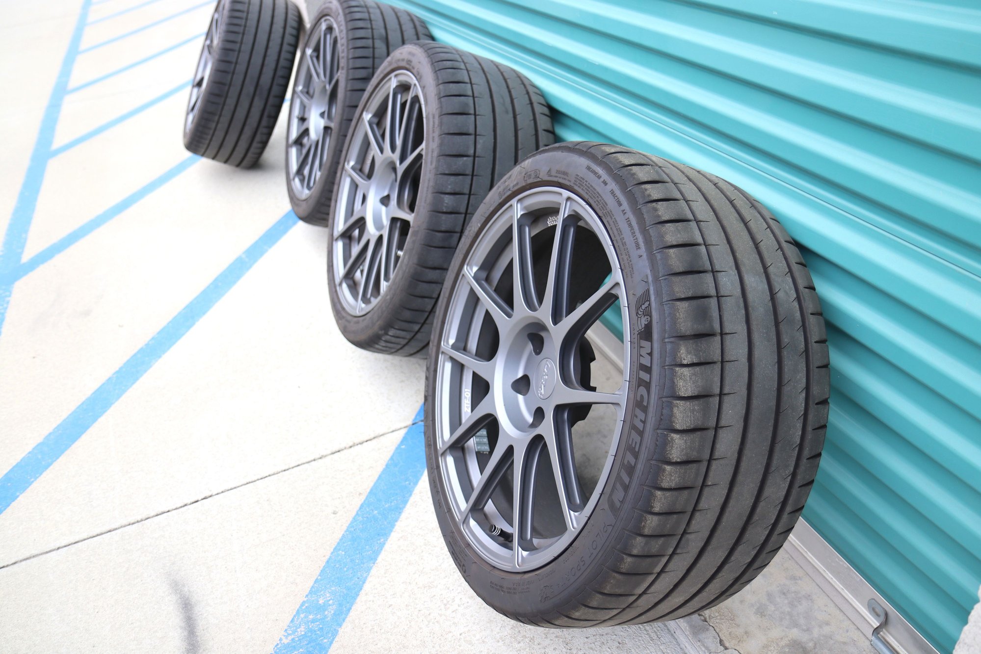034 Motorsport - ZTF-R01 Forged Wheel 19x9.3 ET35 with Pilot 4S Tires ...