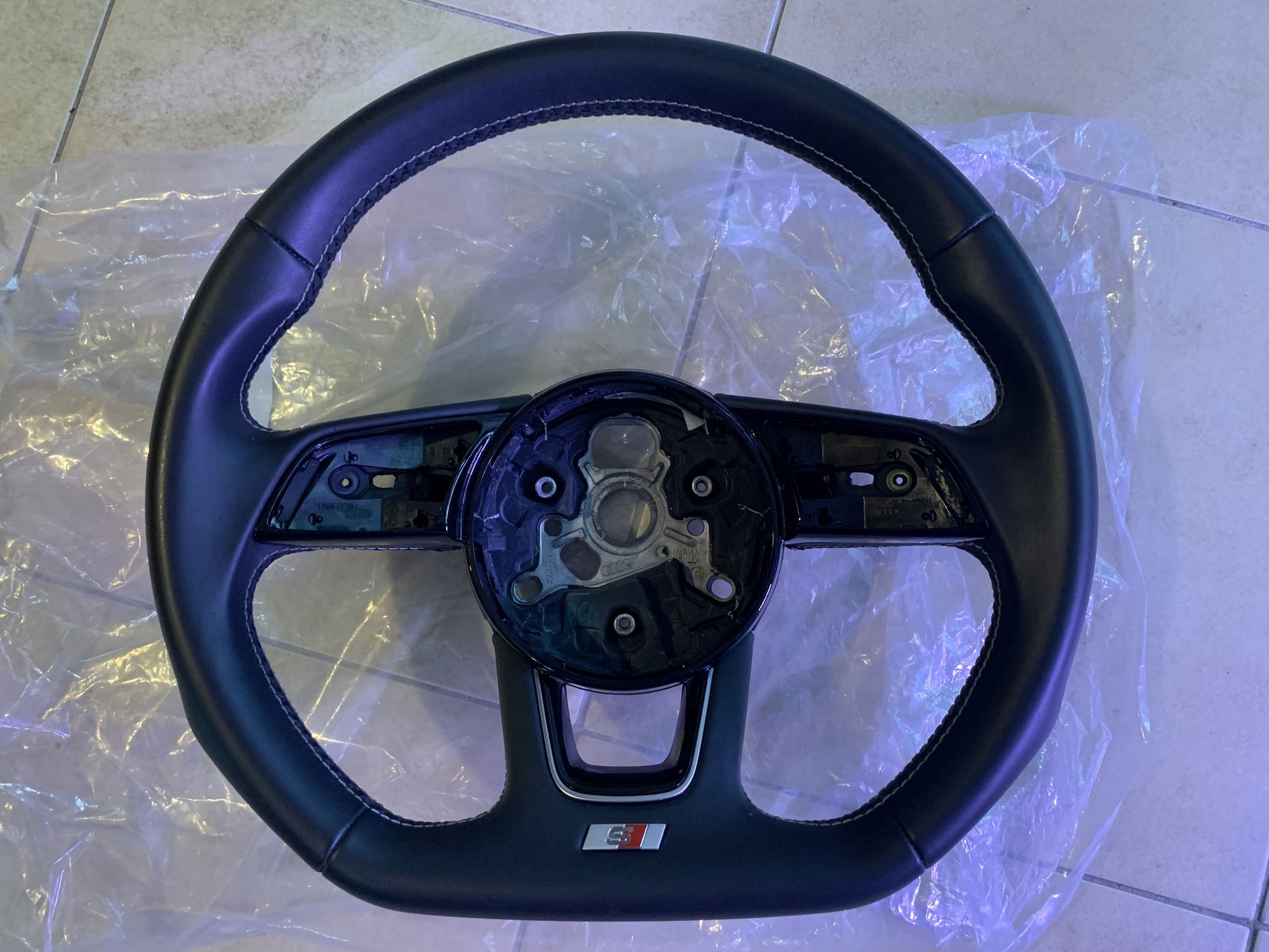 4-Sale - B9 A4/s4/rs4 & a5/s5/rs5 Flat Bottom Steering Wheel ...