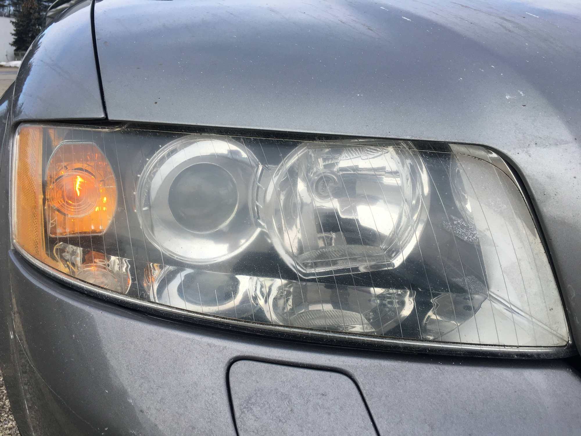 (NEW) OEM A4/S4 Passenger Headlight - 1999-2001 model years - AudiWorld Forums