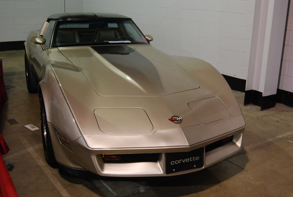C3 Collector Edition 1982 - right Hood decal? - CorvetteForum ...