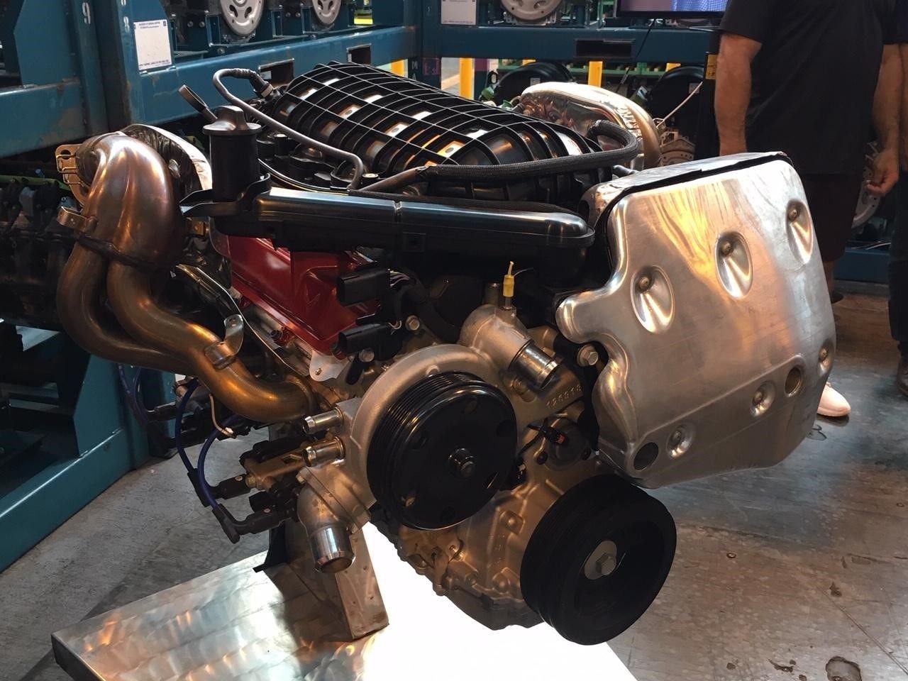 Pics LT2 Engine - CorvetteForum - Chevrolet Corvette Forum Discussion