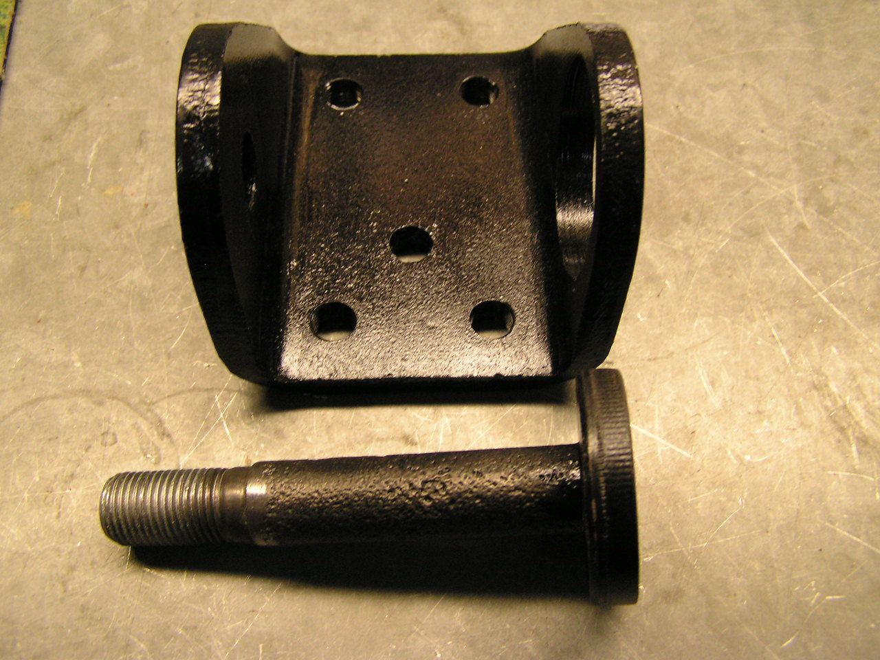 1960 Rear Springs Polyurethane Bushings Installation - CorvetteForum ...