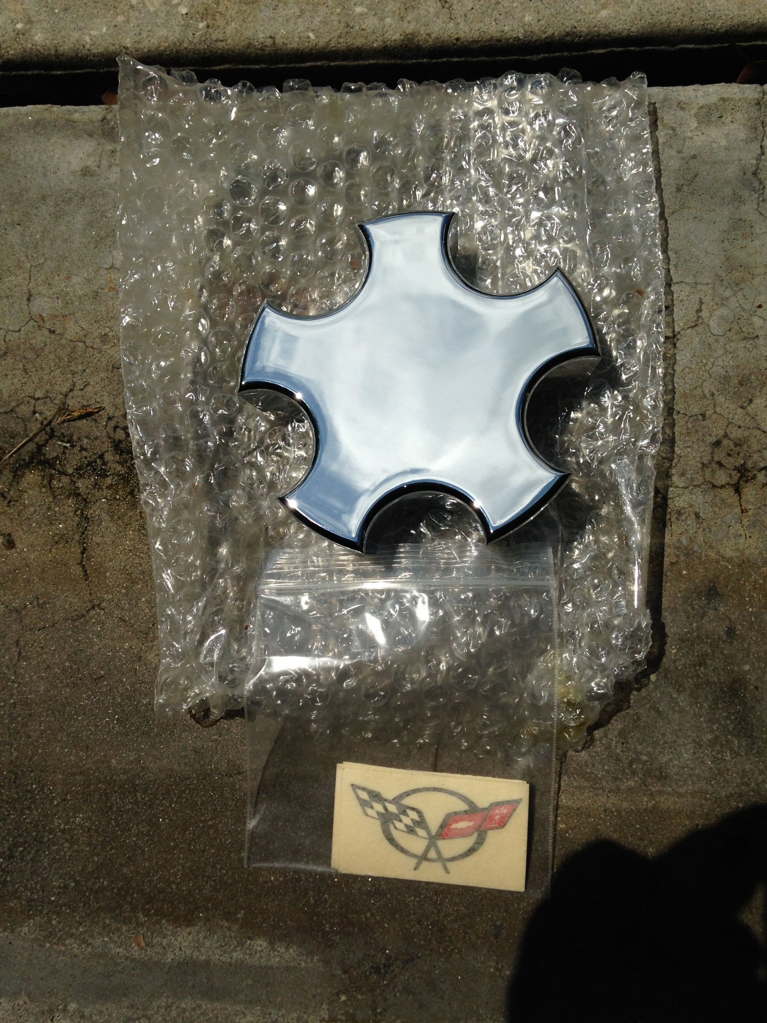 C5 Wheel center caps - CorvetteForum - Chevrolet Corvette Forum Discussion