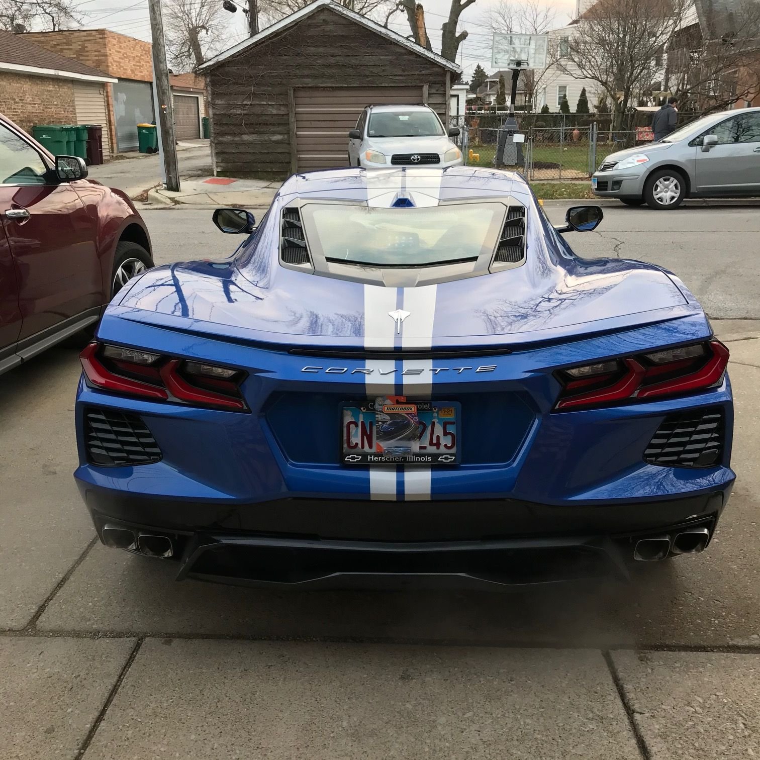 C8 looks without a rear spolier...so much better. Delete option for the ...