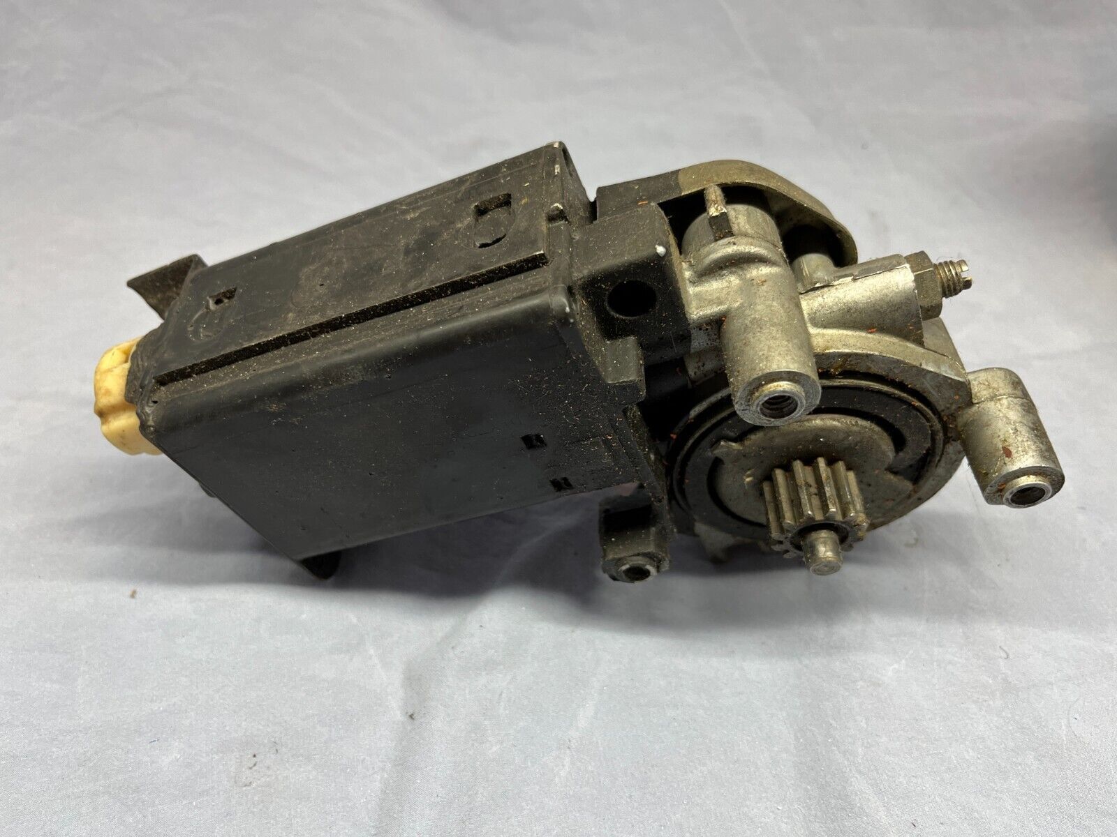 FS (For Sale) NOS 1978-1982 C3 Corvette Driver Side Power Window Motor ...