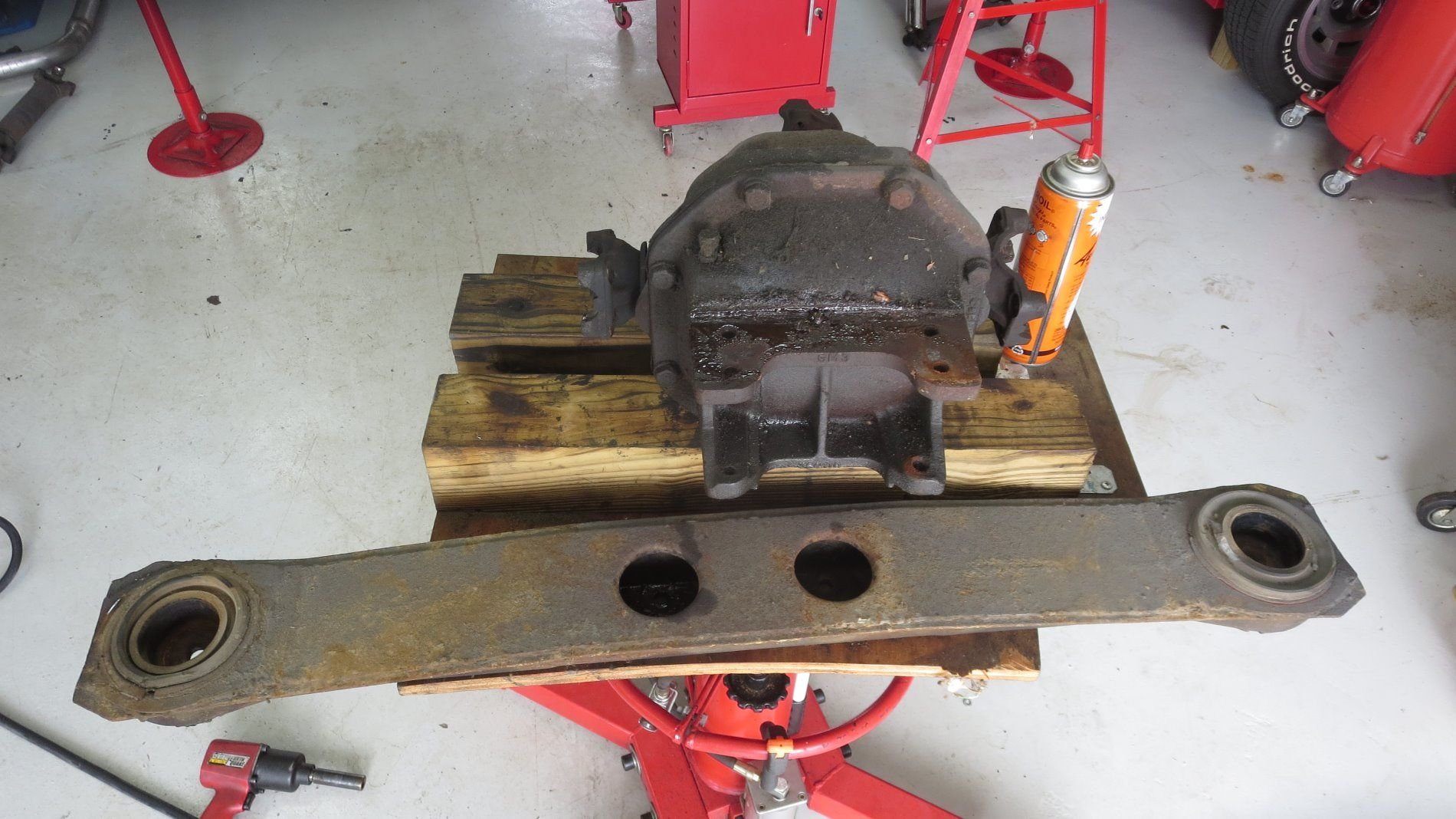 79 - Rear end differential cover cracked - CorvetteForum - Chevrolet ...