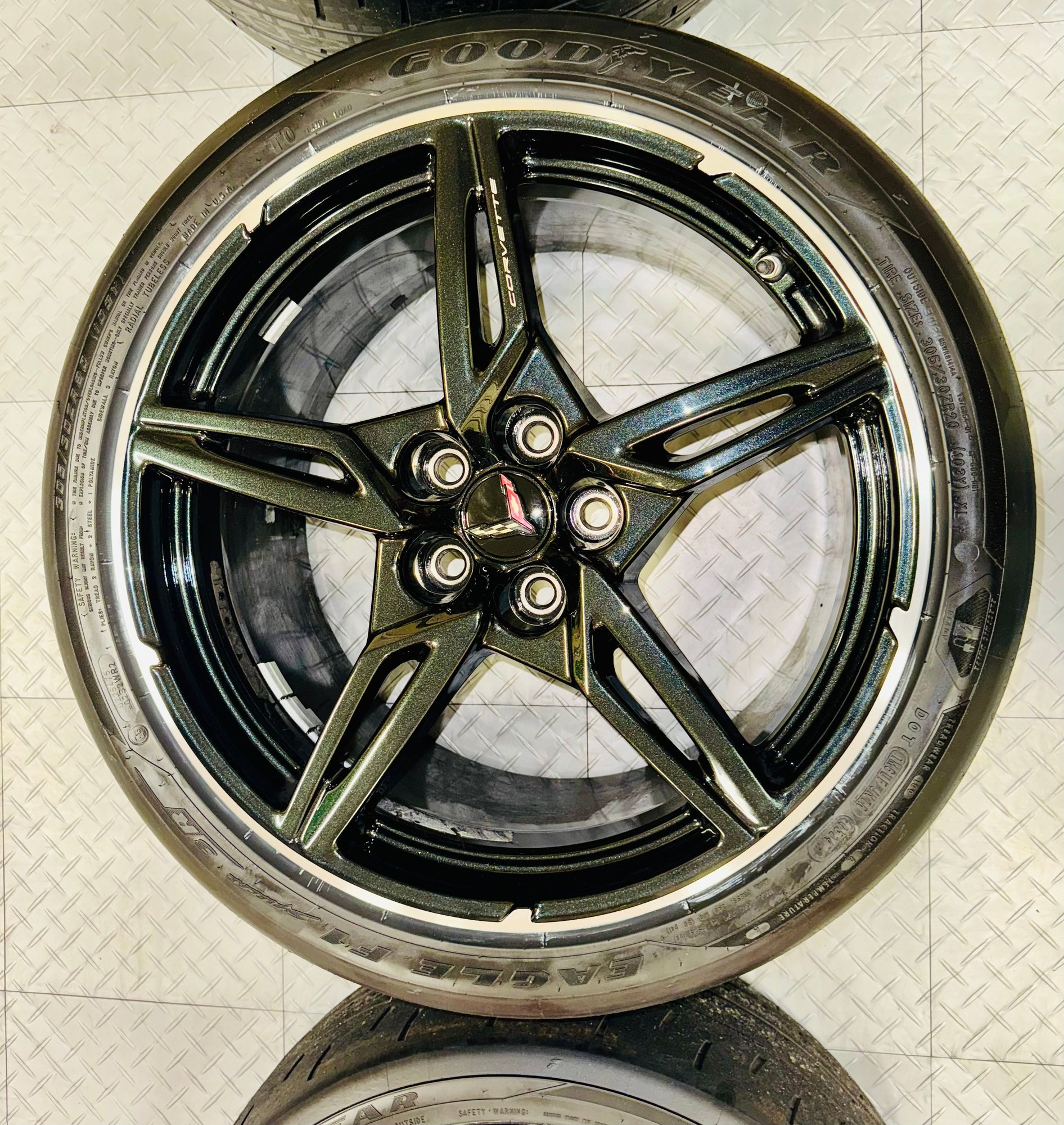 FS (For Sale) 5-Spoke Carbon Flash Machined Edge OEM wheels with ...