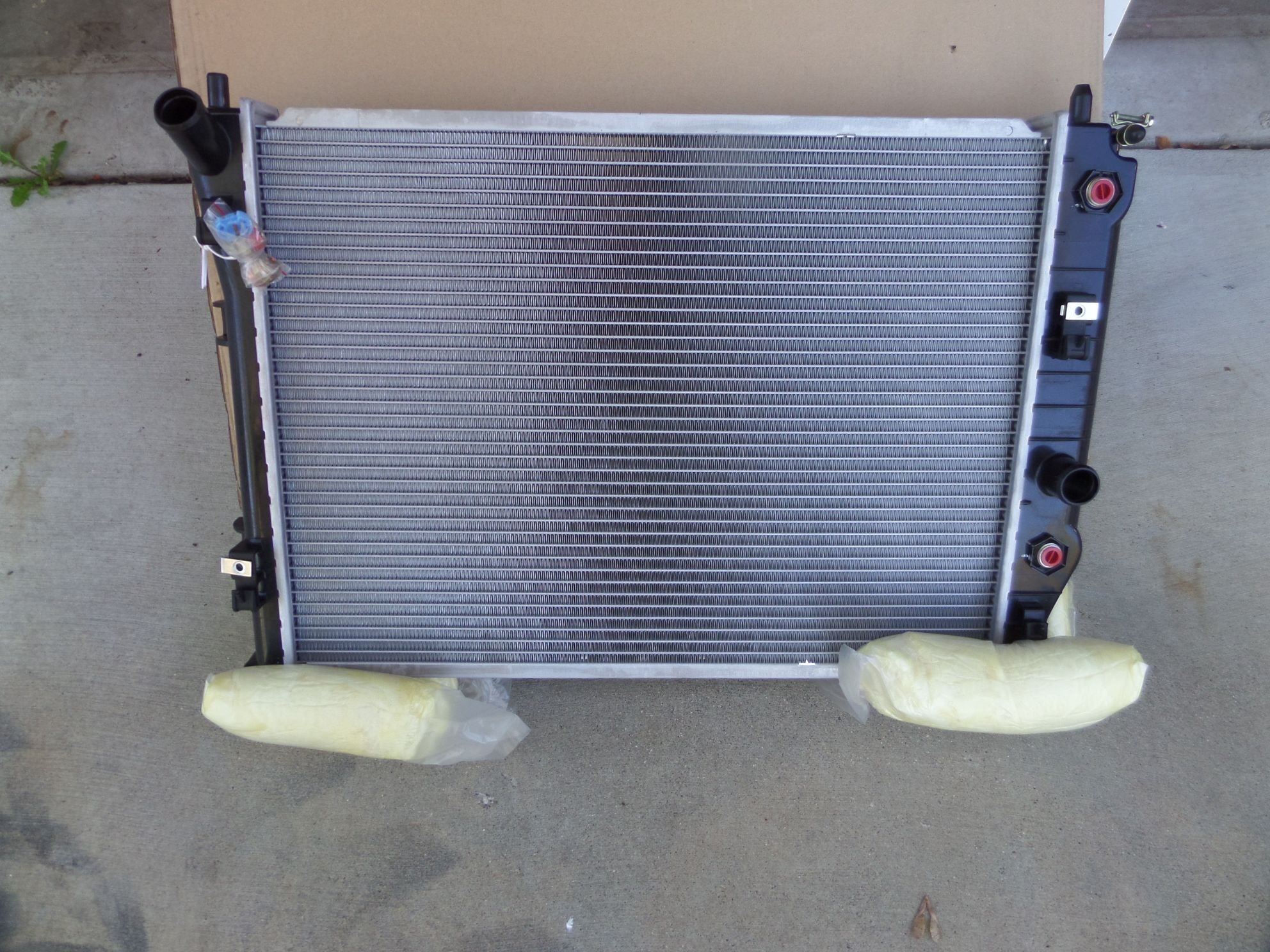 new in box stock c6 radiator - CorvetteForum - Chevrolet Corvette Forum ...