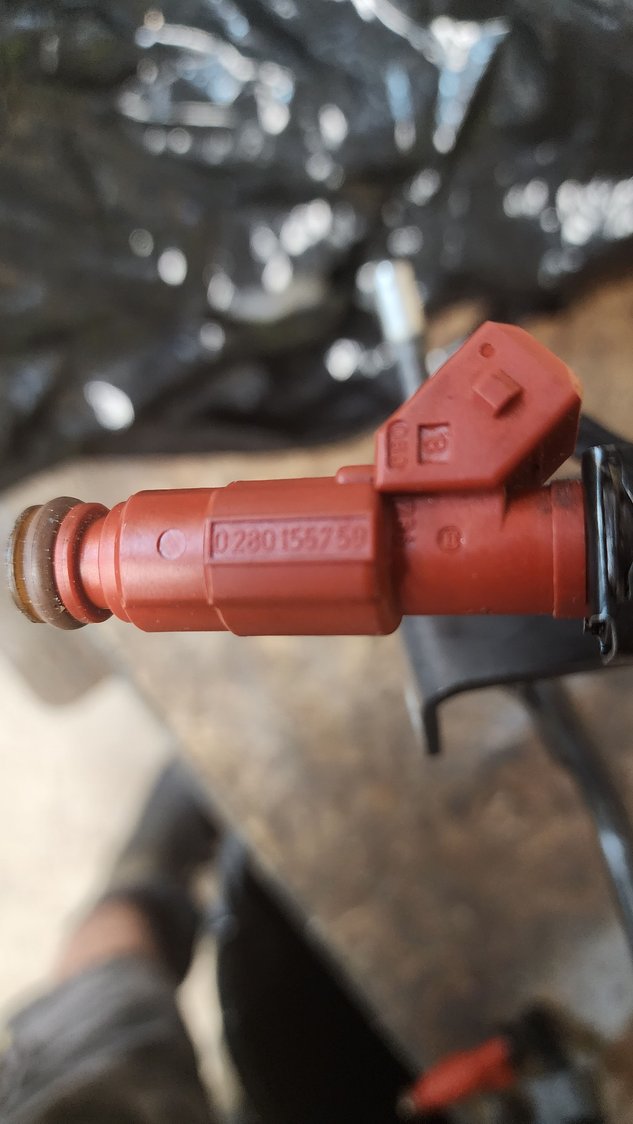 FS (For Sale) c5 fuel rail with injectors - CorvetteForum - Chevrolet ...