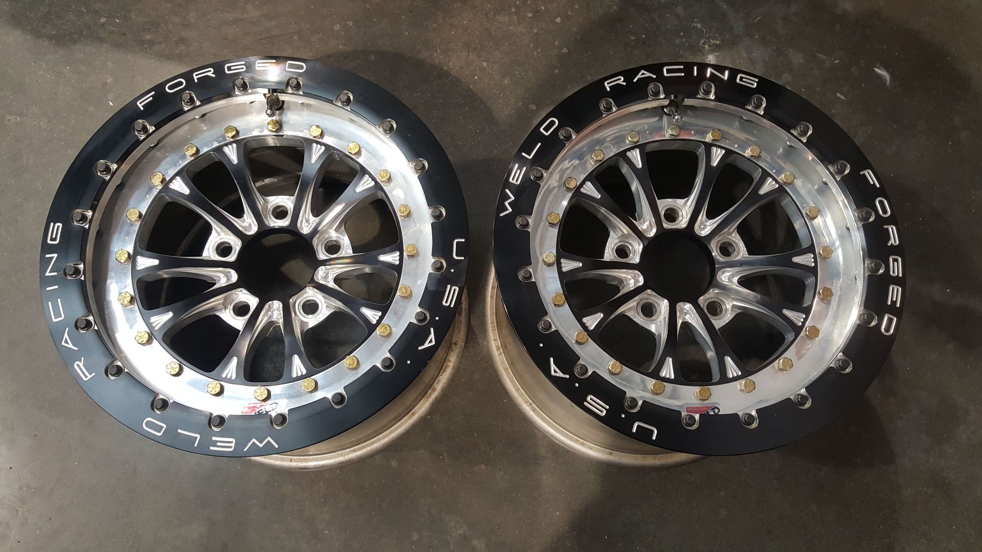 Weld v series beadlocks and 17in front runners - CorvetteForum ...