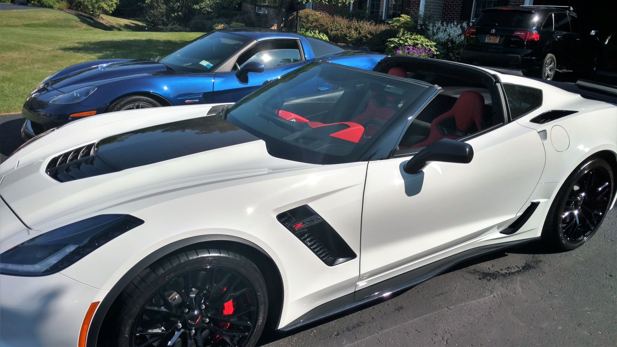 Z06 C6Z and C7Z side by side on the road - CorvetteForum - Chevrolet ...