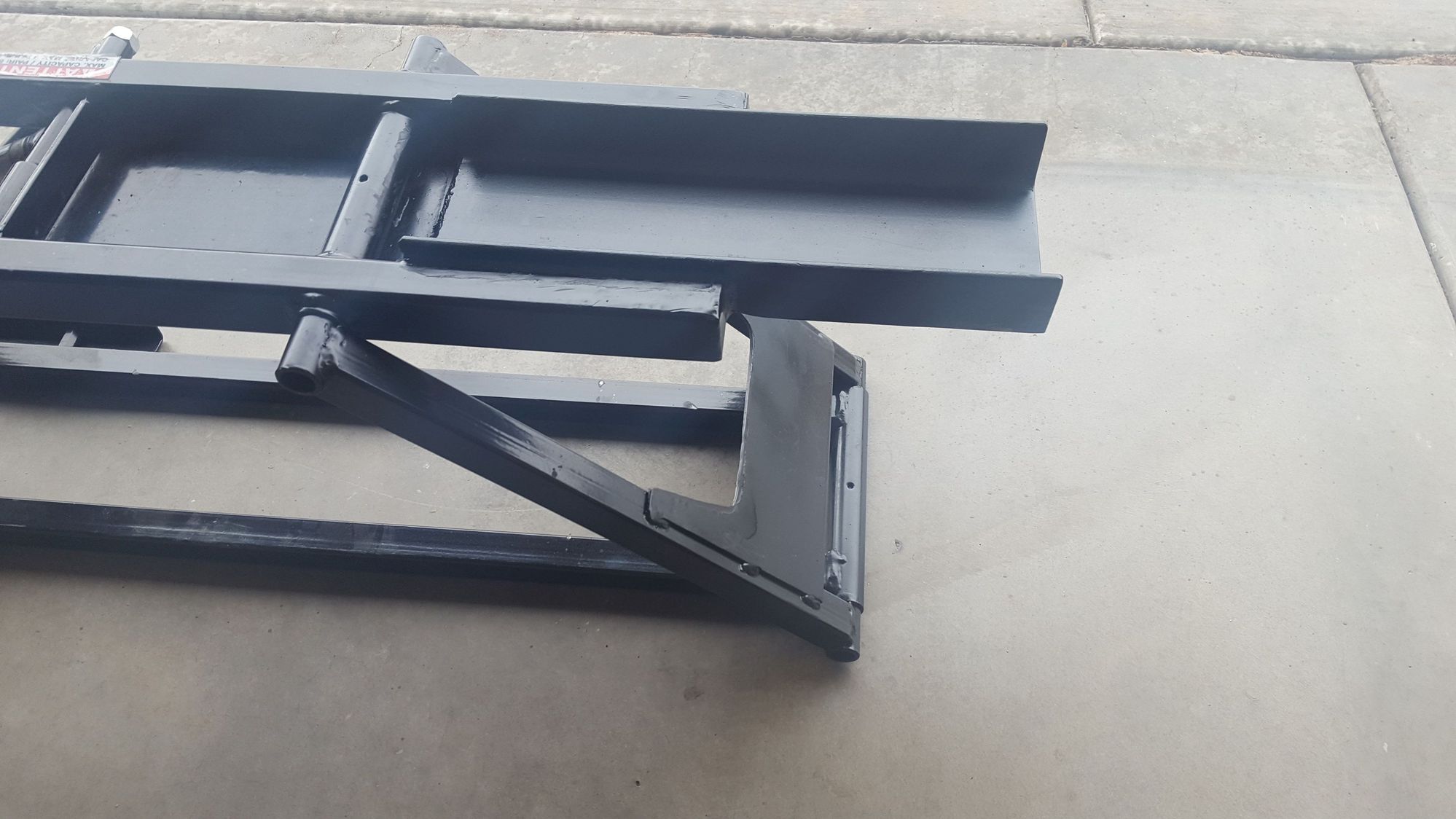 Quick Jack Lift System 7000TL used to lift C8... - CorvetteForum ...