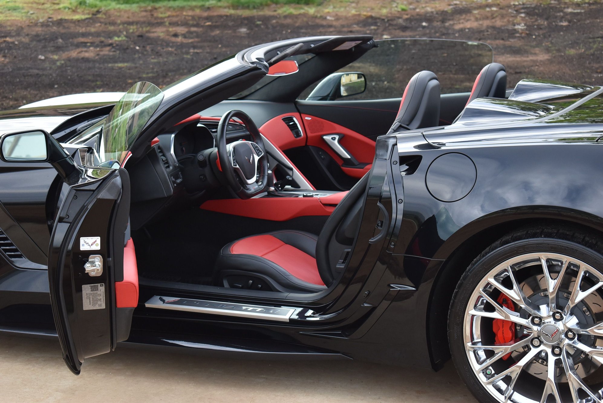 FS (For Sale) 2019 Z06 Convertible / 3LZ / Auto / Black / Red/ carbon chrome / So-Cal ...