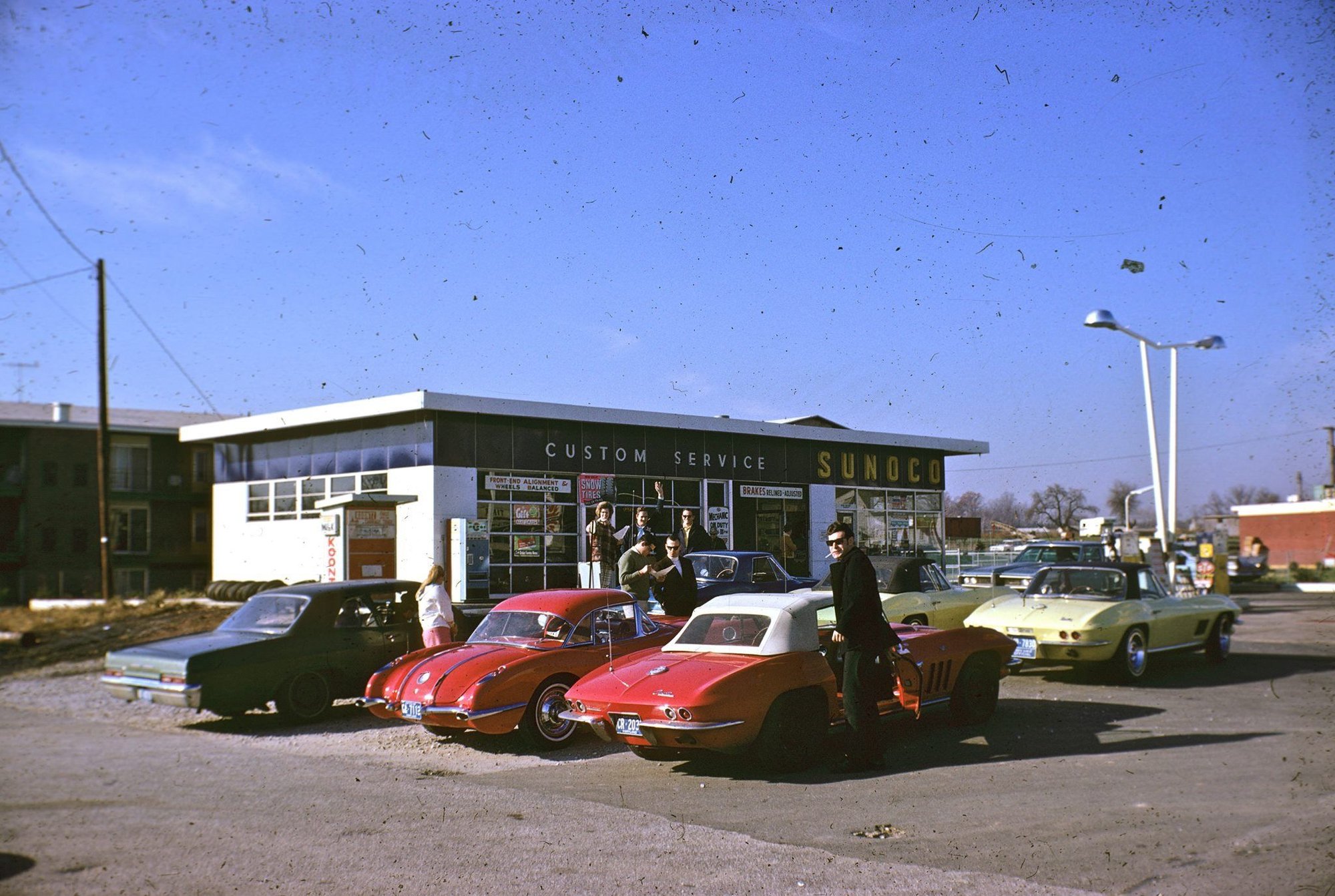 C2 Old photo of Corvettes at a Sunoco station - CorvetteForum ...