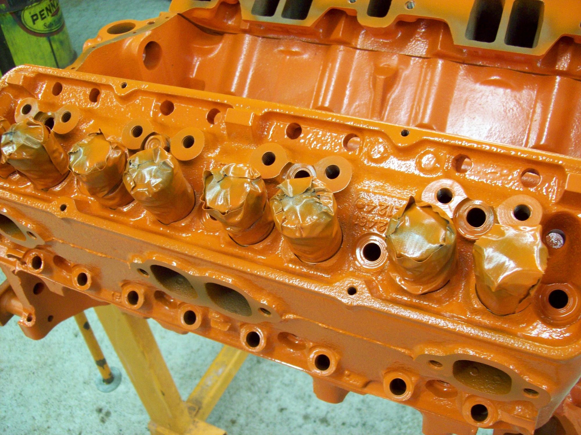 Just curious, does anyone paint the inside of their engines ...