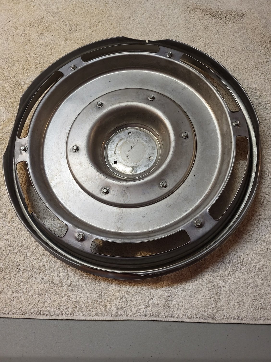FS (For Sale) 1963 Frosted Hubcap - CorvetteForum - Chevrolet Corvette Forum Discussion