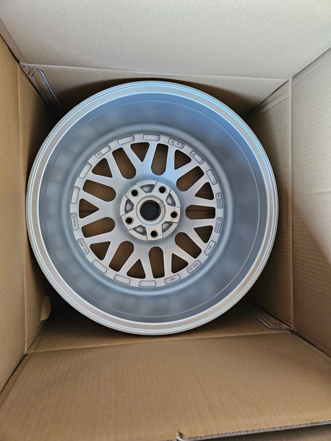 FS (For Sale) New ESR CR1 wheels - CorvetteForum - Chevrolet Corvette ...