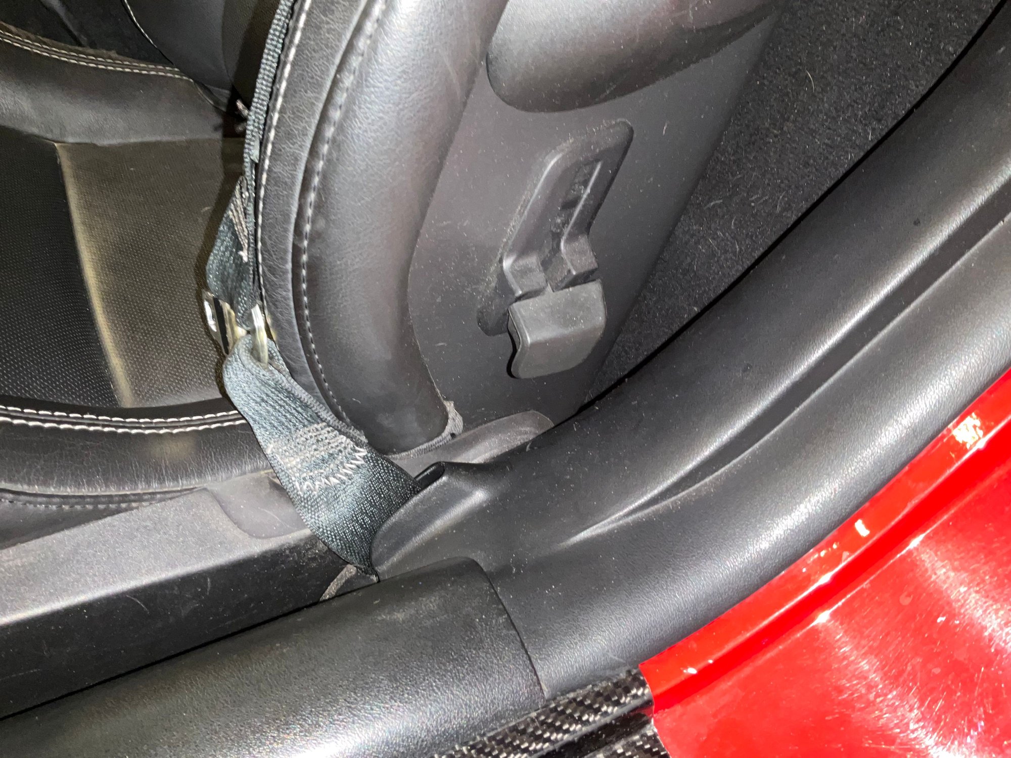 C5 seat belts with C7 belt receivers [solved] - CorvetteForum ...