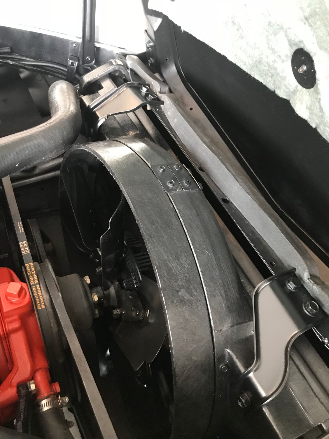 Cleaned up Engine Compartment-Before/After - CorvetteForum - Chevrolet Corvette Forum Discussion