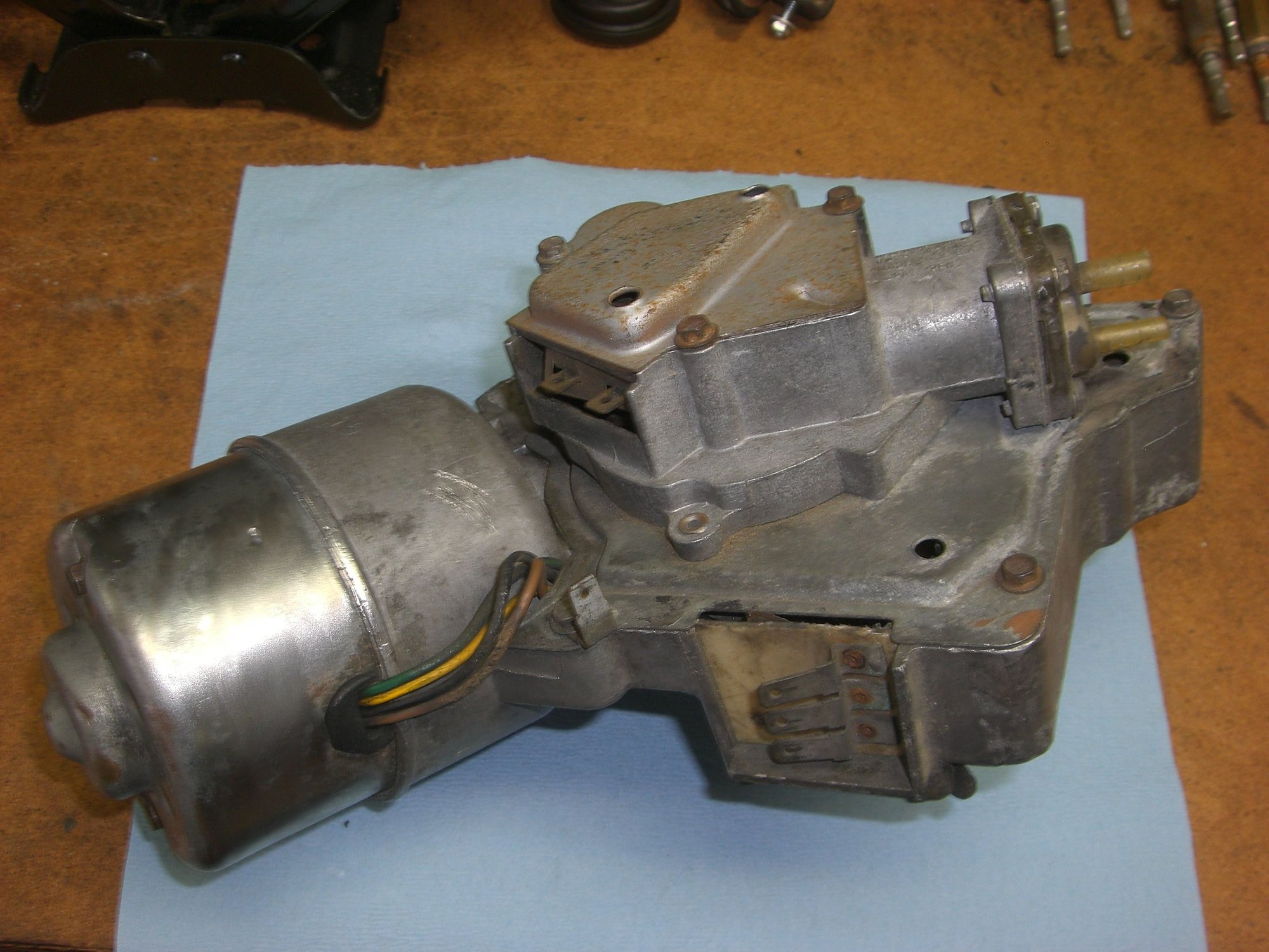 FS (For Sale) '63-'67 Corvette Windshield Wiper Motor Core ...