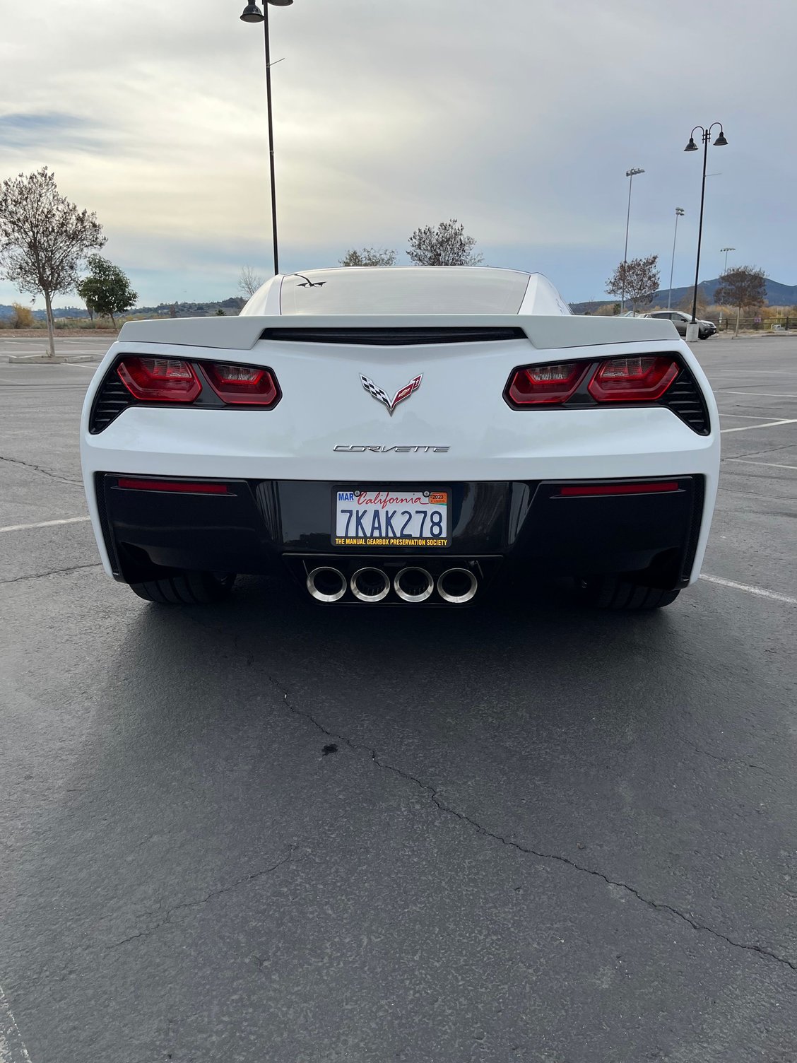 FS (For Sale) OEM Z51 Rear Spoiler - Artic White - CorvetteForum ...