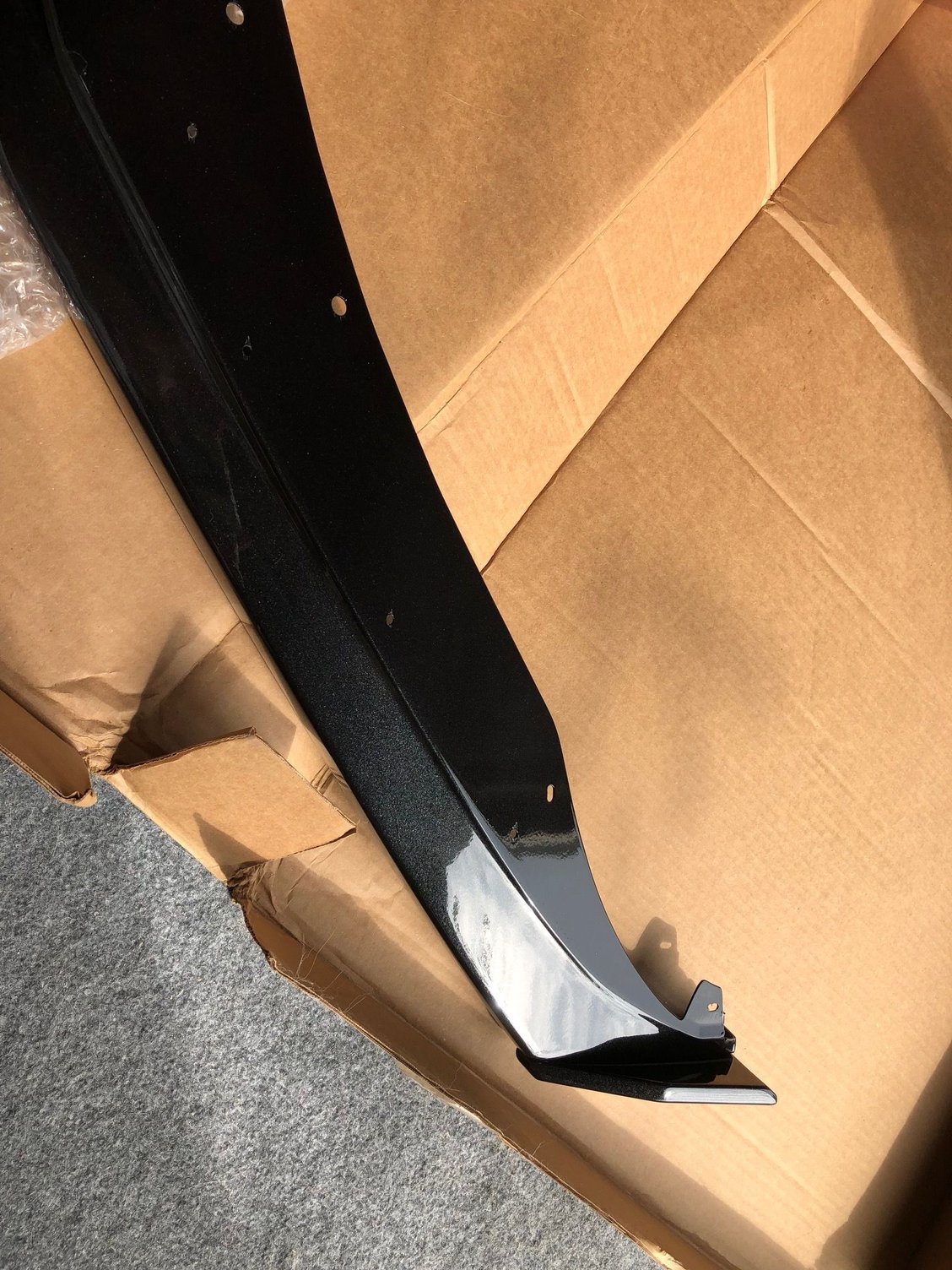 FS (For Sale) GM OEM Z06 (Spoiler) Front Splitter Carbon Fiber painted ...