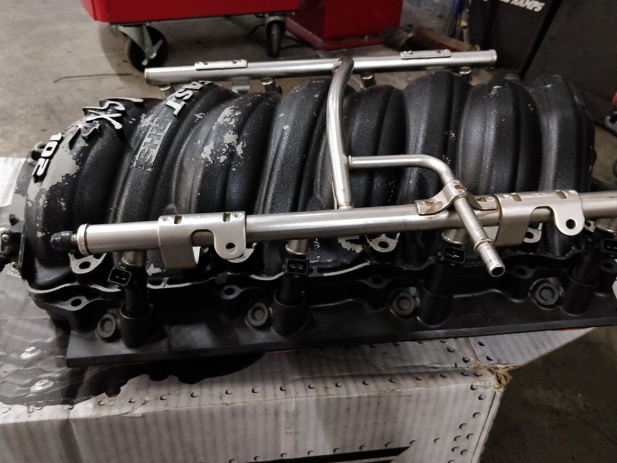 FS (For Sale) fast 102 LSXR Intake with Fuel rails and 65lb Injectors ...