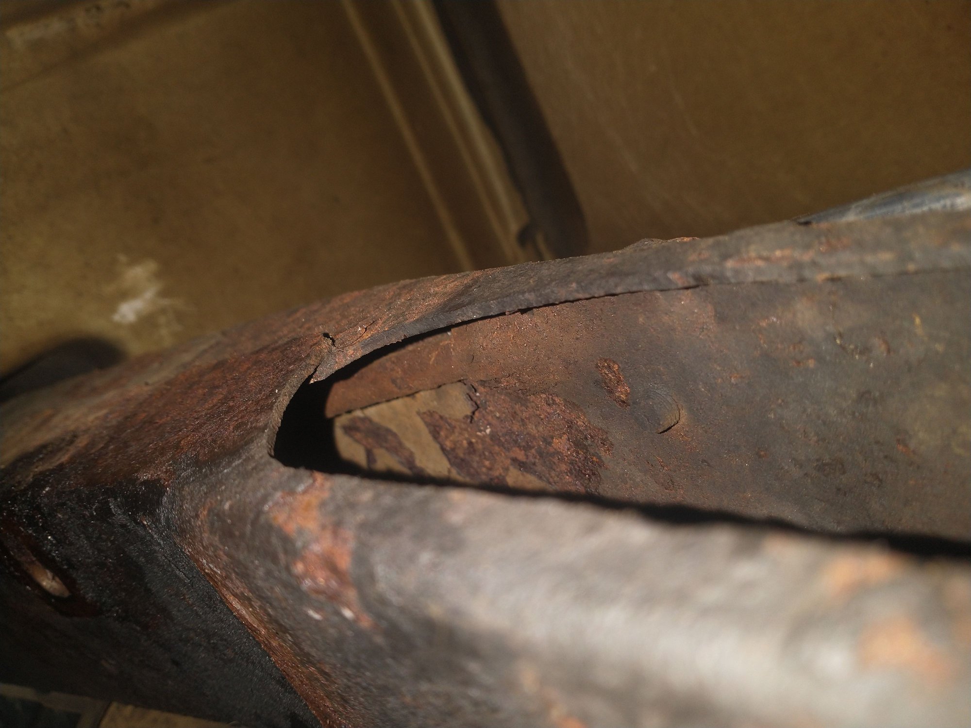 C2 Frame rust - CorvetteForum - Chevrolet Corvette Forum Discussion