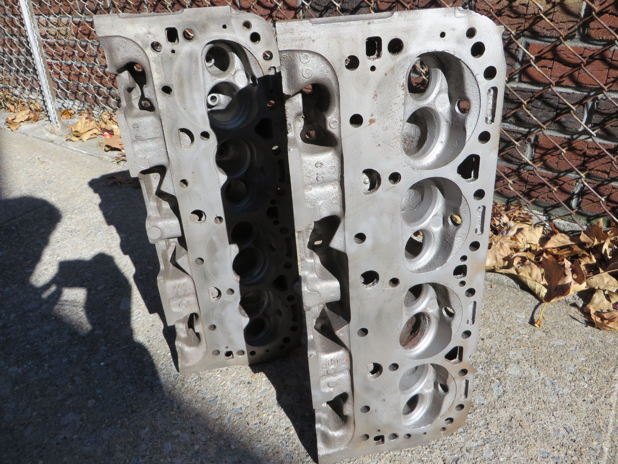 1967 Corvette 327 462 Casting Heads - Real 2.02s - March/April 67 Dates ...