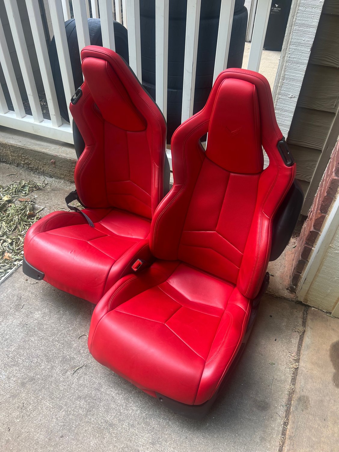 FS (For Sale) C8 corvette oem red leather gt1 1lt seats - CorvetteForum ...