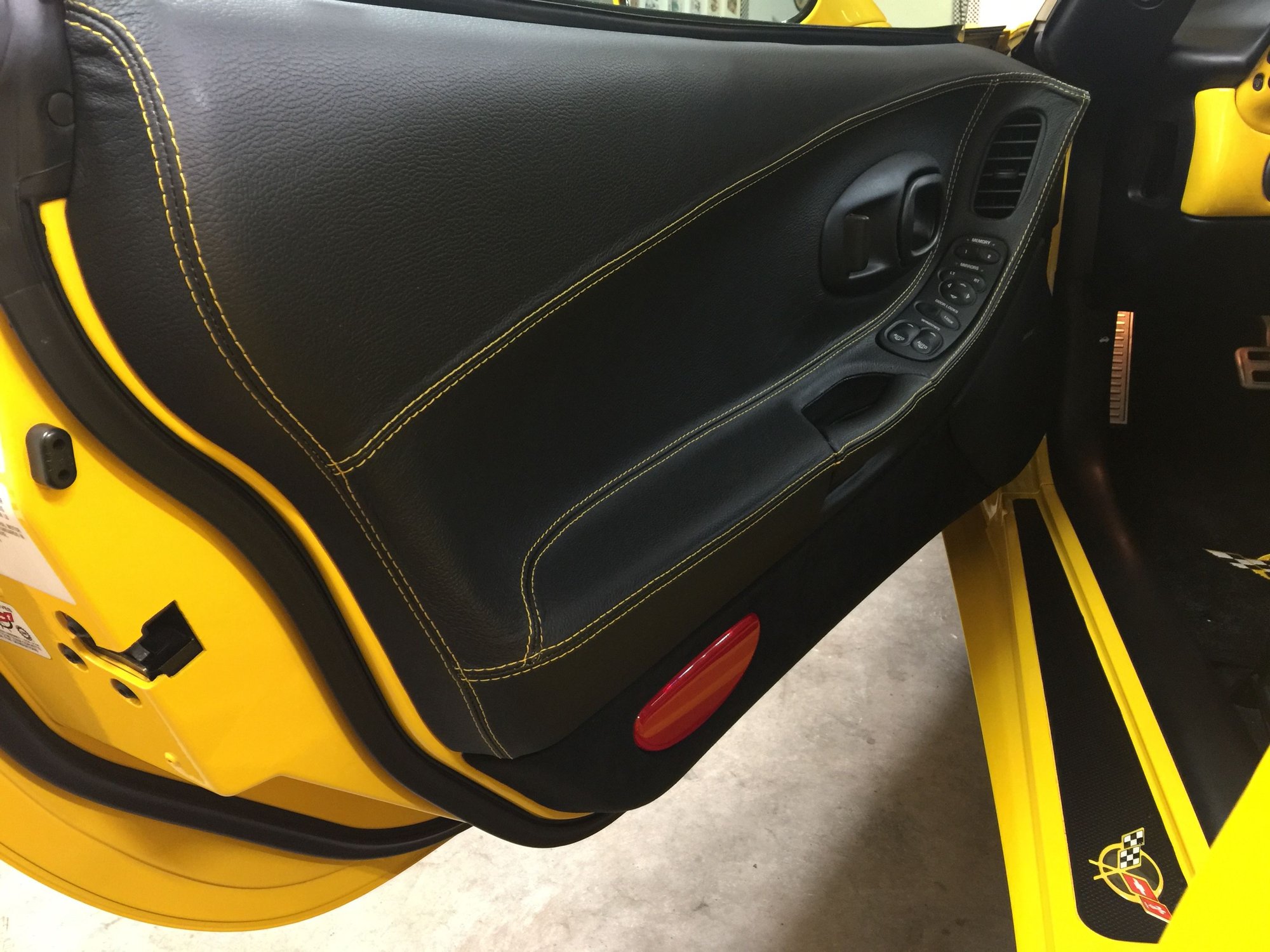 Show me your custom C5 interior - Page 2 - CorvetteForum - Chevrolet ...