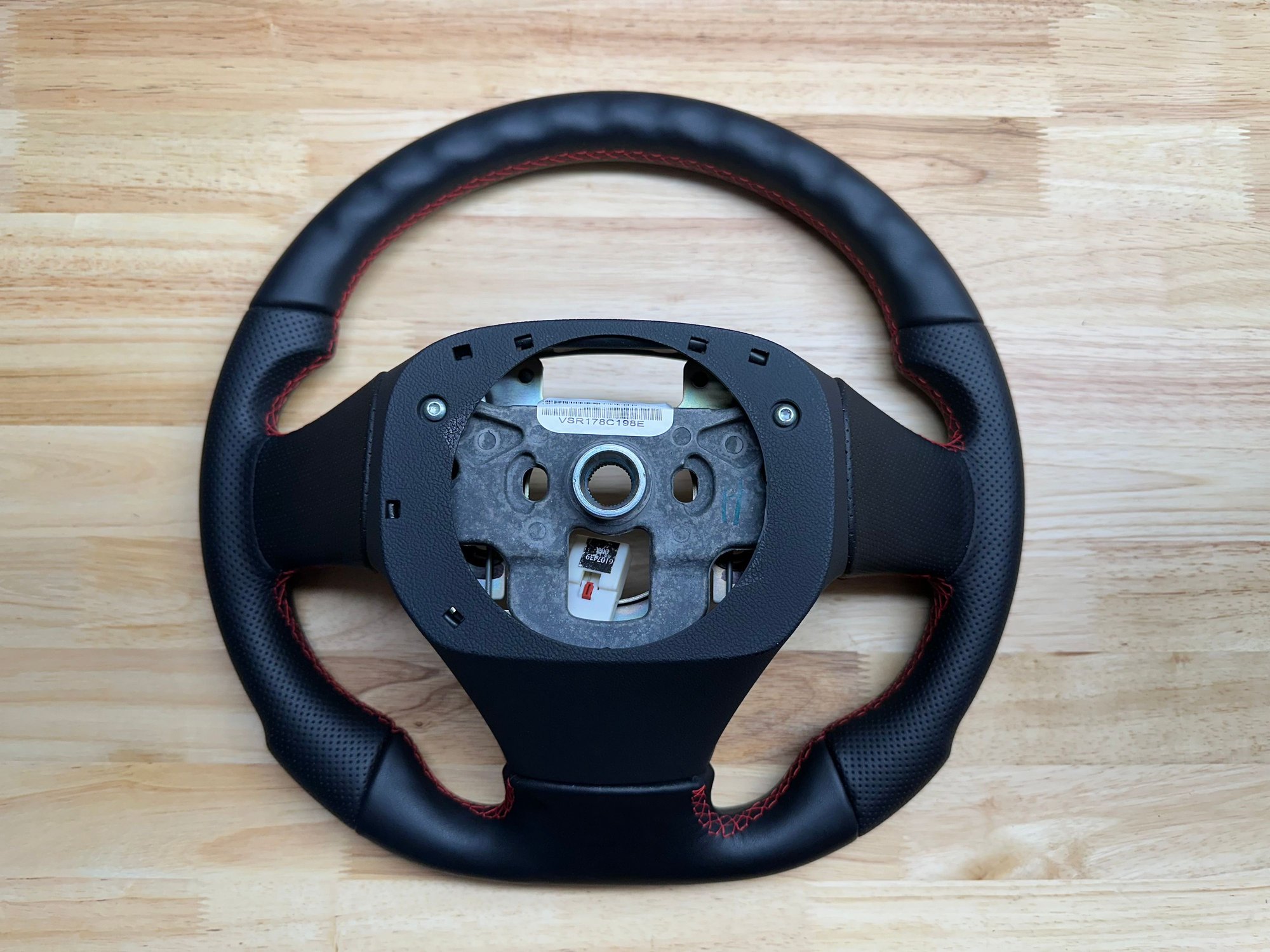 FS (For Sale) Like new RFE Design Steering Wheel & Airbag Cover ...