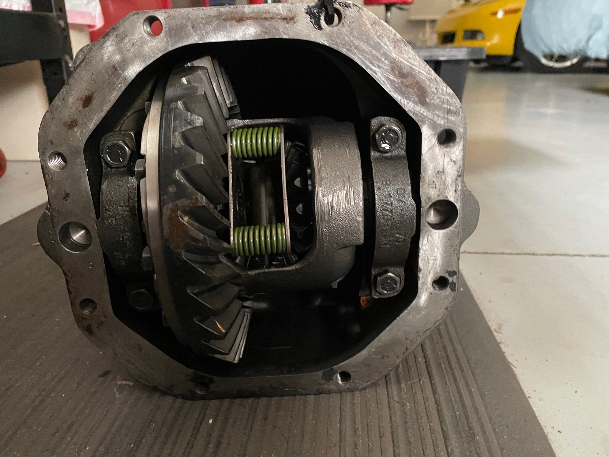 FS (For Sale) 1963--1979 Corvette Rear End Assembly 3.55 Ratio ...